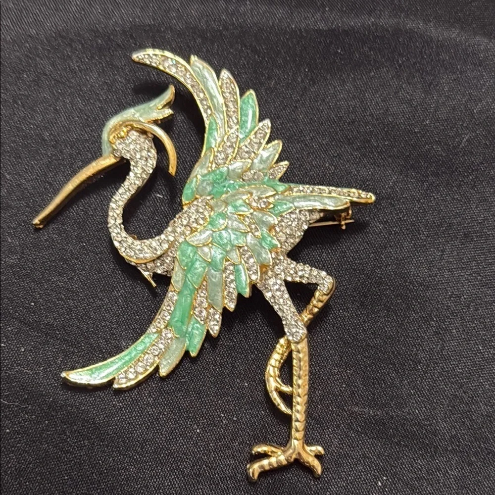Jewelry | Elegant Gold And Green Bird Brooch | Poshmark